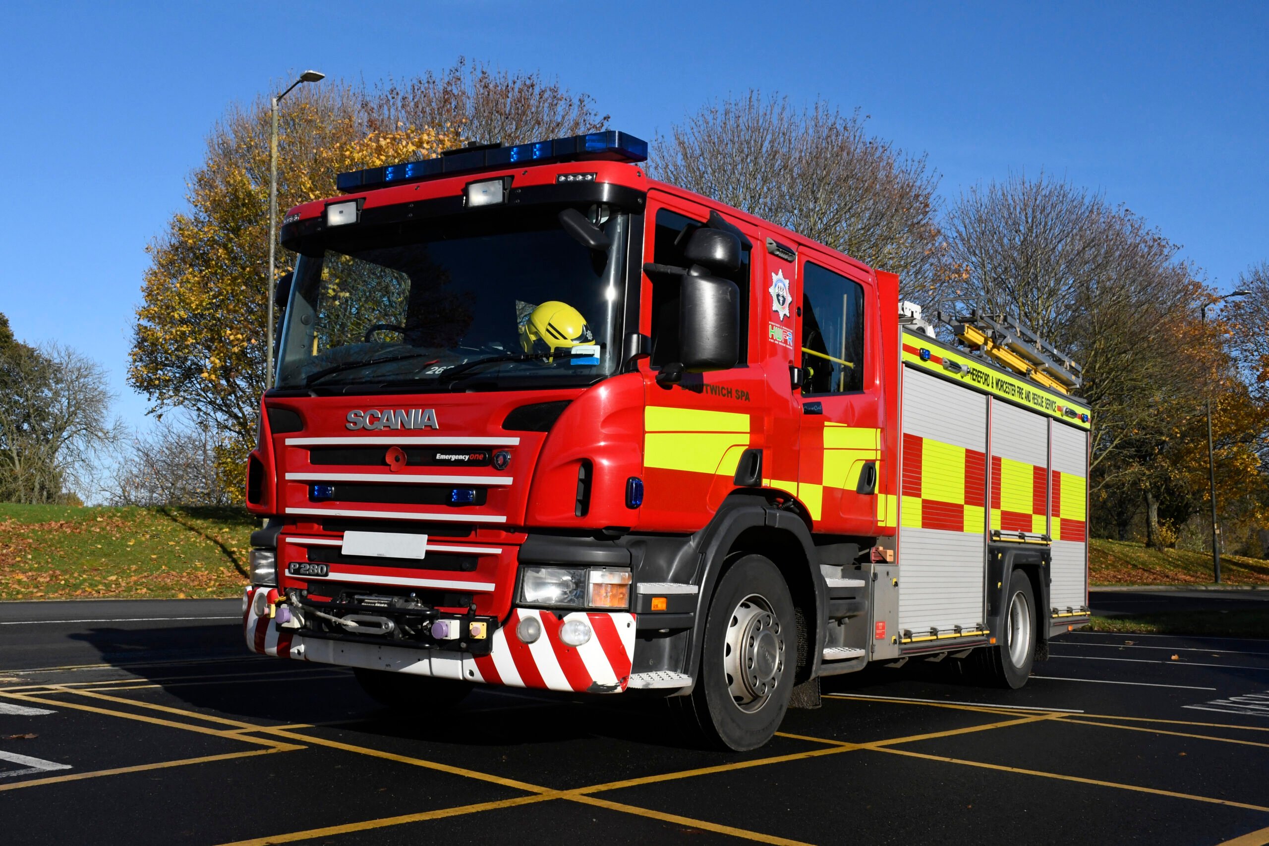 Scania Ultra Heavy Rescue Fire Engine | Hereford & Worcester Fire and ...